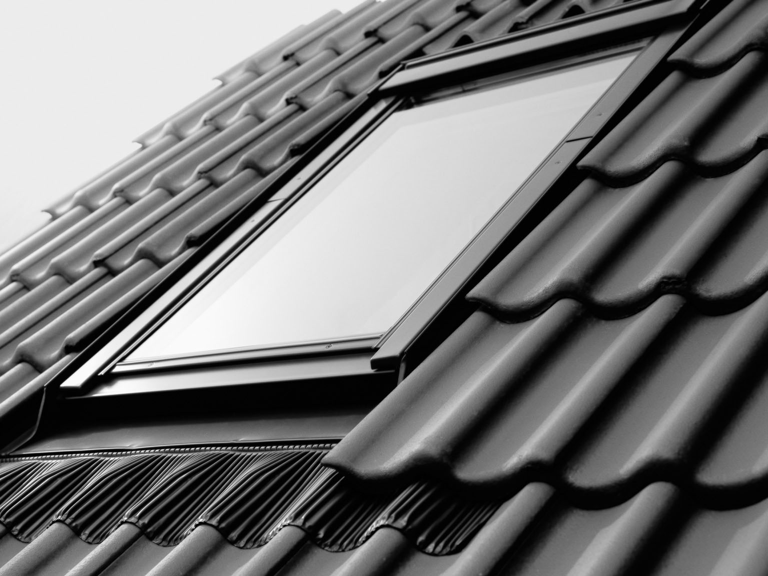 Roof Windows Choose The Right Roof Window - Types, Styles and Choices ...